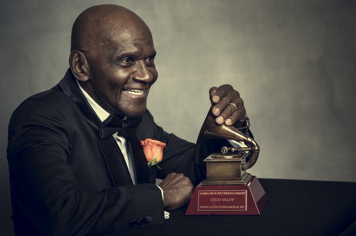 Excelencia Musical Del Latin Grammy Para Cuco Valoy Imagenes Dominicanas